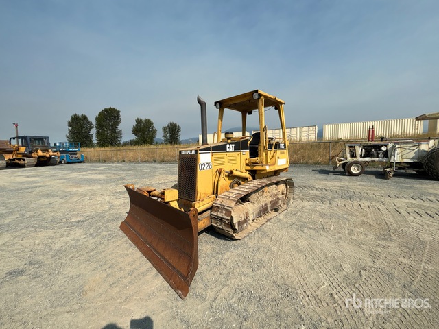 1995 Cat D3C Series III Crawler Dozer | Ritchie Bros. Auctioneers
