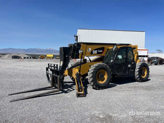 2017 Cat TL1055D Telehandler | Ritchie Bros. Auctioneers