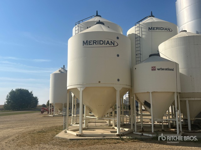 2015 Meridian 1410S S7 +/- 1800 bu Smooth Wall Hopper Grain Bin ...