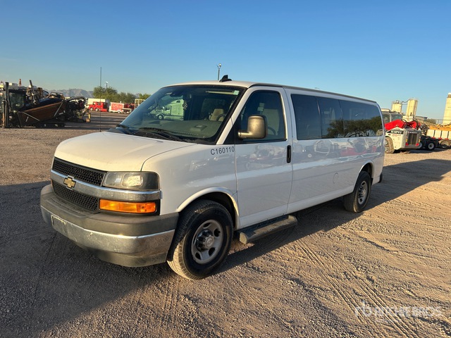 2019 Chevrolet Express 3500 12 Passenger Van | Ritchie Bros. Auctioneers