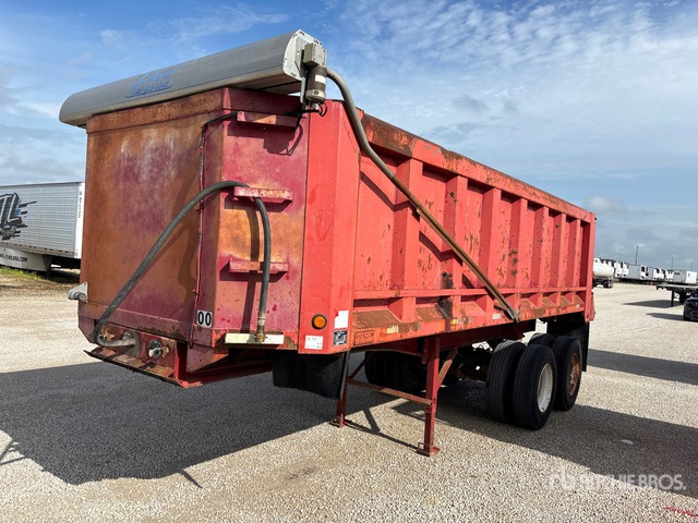 2000 Dierzen 22 ft T/A End Dump Trailer | Ritchie Bros. Auctioneers