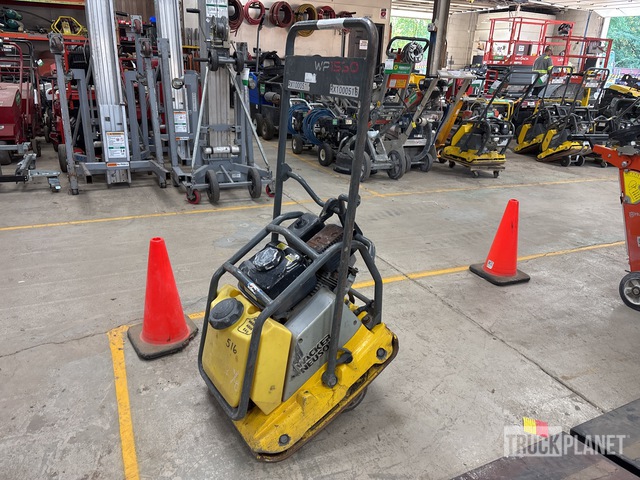 2015 Wacker Neuson WP1550AW Vibratory Plate Compactor in DOWNERS GROVE ...