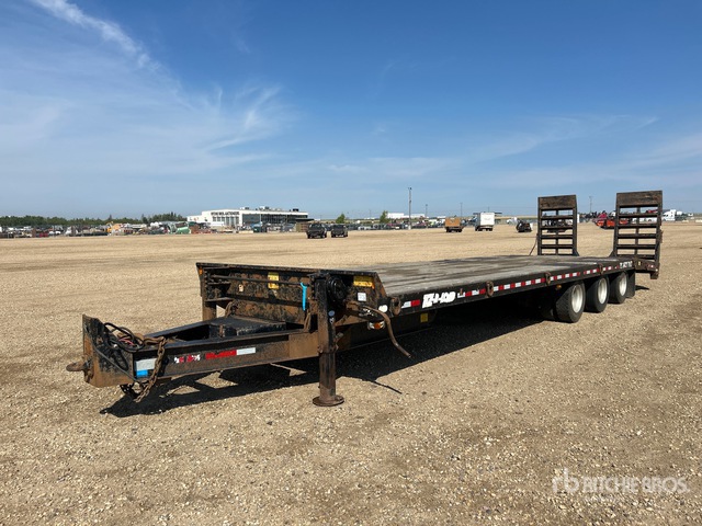 2015 BWS 25ART 34 ft Tri/A Tilt Deck Trailer | Ritchie Bros. Auctioneers