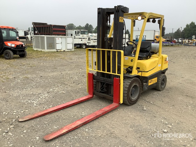 2020 Hyster H60XT 5450 lb Pneumatic Tire Forklift | Ritchie Bros ...