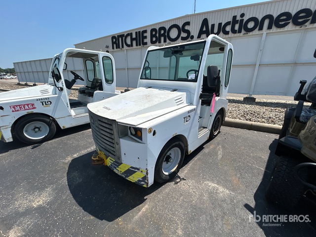 2018 TLD JST-25 DSL 4x2 Baggage Tractor | Ritchie Bros. Auctioneers