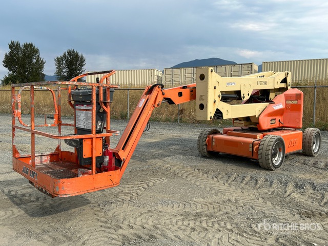2011 JLG E450AJ 2WD Electric Articulating Boom Lift | Ritchie Bros ...