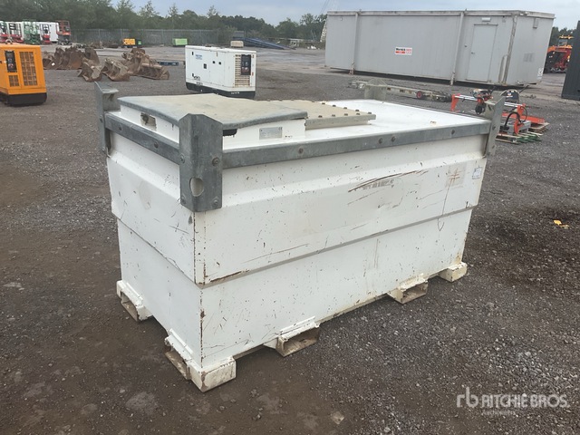2013 Conquip FB602-2000 2000 L Skid Mounted Steel Fuel Tank | Ritchie ...