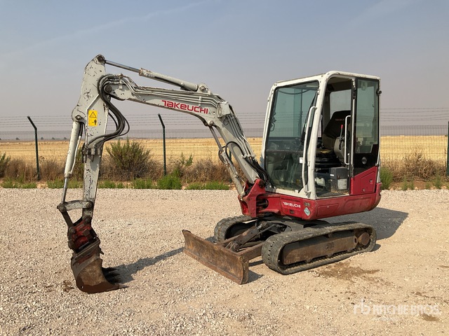 2015 Takeuchi TB230 Mini Excavator | Ritchie Bros. Auctioneers