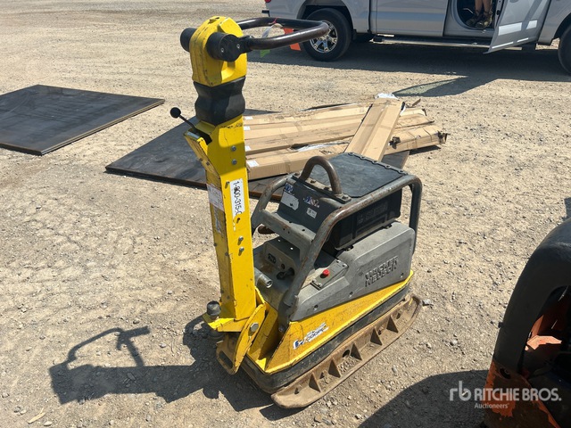 2019 Wacker Neuson DPU4545HE Reversible Vibratory Plate Compactor ...