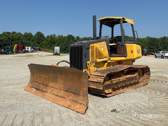 2007 John Deere 700J LGP Crawler Dozer | Ritchie Bros. Auctioneers