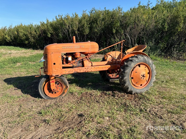 Massey-Harris GG 2WD Narrow Front Antique Tractor | Ritchie Bros ...