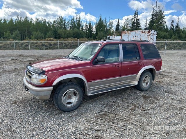 1998 Ford Explorer Eddie Bauer 4WD SUV | Ritchie Bros. Auctioneers
