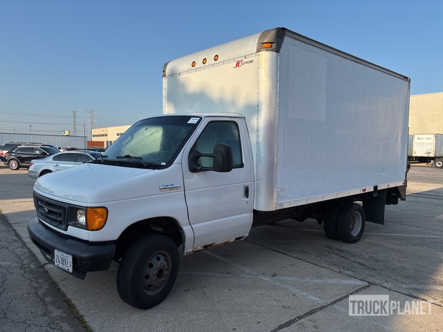 2006 Ford E-350 Cargo Van in Hodgkins, Illinois, United States ...
