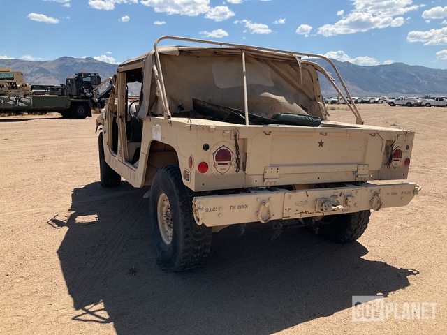 Surplus 2010 AM General M1097R1 HMMWV 4 Door Soft Top w/Truck Body in ...