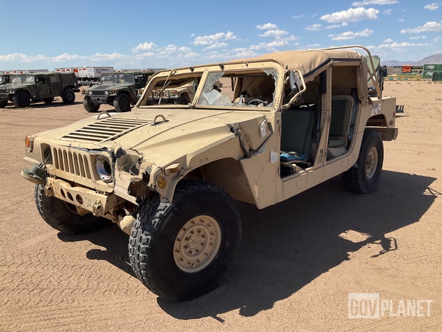 Surplus 2010 AM General M1097R1 HMMWV 4 Door Soft Top w/Truck Body in ...