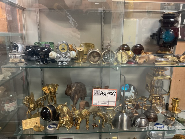 Quantity of Antique Car Parts & Collectibles | Ritchie Bros. Auctioneers