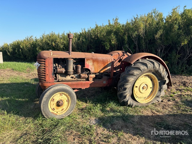 Massey-Harris 202 2WD Wide Front Antique Tractor | Ritchie Bros ...