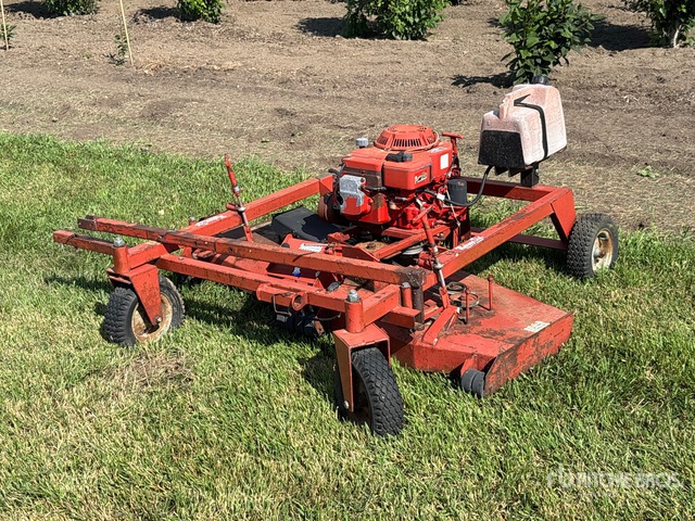 Madraga Dist 5 ft Pull Type Finishing Mower (Inoperable) | Ritchie Bros ...