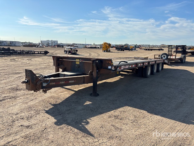 2016 BWS 31 ft Tri/A Tilt Deck Trailer | Ritchie Bros. Auctioneers