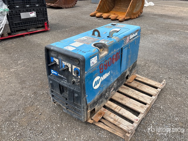 Miller Bobcat 250 250 A Skid-Mounted Multi-Process Engine Driven Welder ...