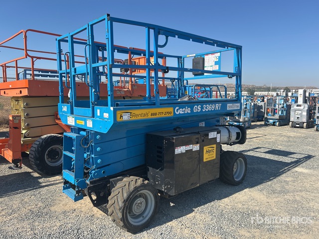 2014 Genie GS-3369RT Dual Fuel Scissor Lift | Ritchie Bros. Auctioneers