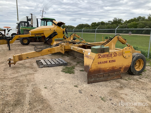 Rome Grade King 192 in Box Scraper | Ritchie Bros. Auctioneers