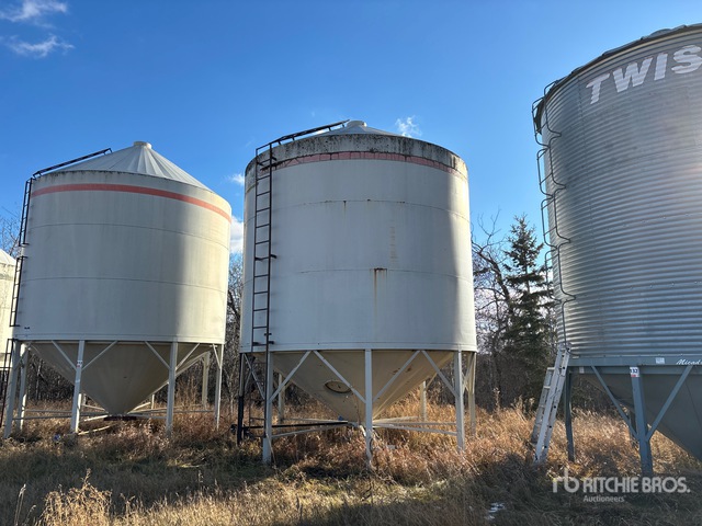 Taylor Industries TI100-16GMS Smooth Wall Hopper Grain Bin | Ritchie ...