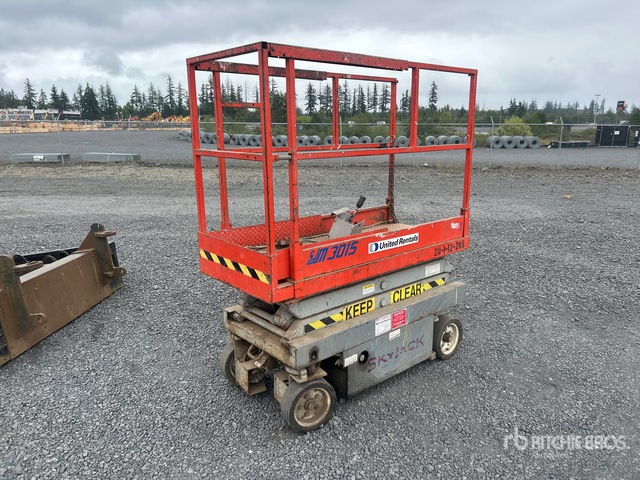1993 Skyjack SJIII3015 Electric Scissor Lift | Ritchie Bros. Auctioneers