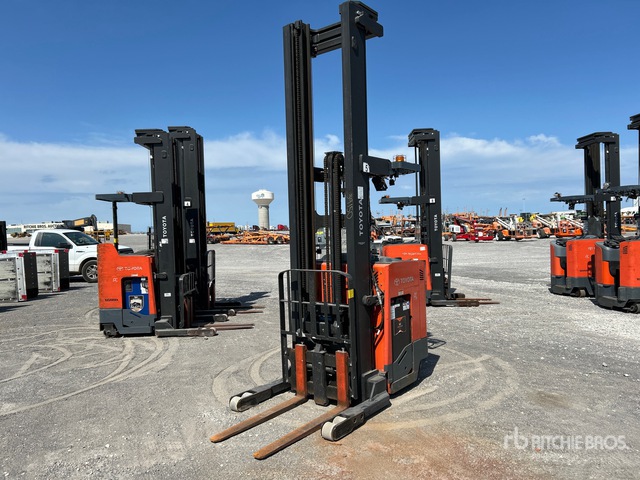 2019 Toyota 9BRU23 4500 lb Reach Truck | Ritchie Bros. Auctioneers