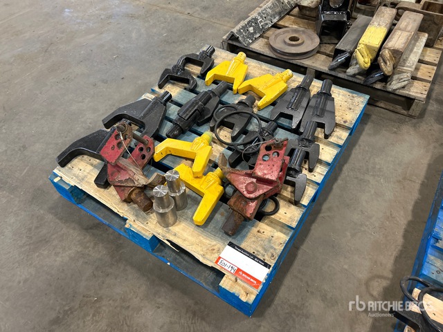 Tow Truck Forks, Chain Forks, Spring Fork & U-Bolt Fork | Ritchie Bros ...