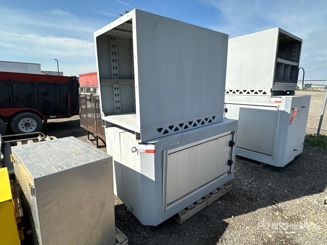 Wrecker pass through storage box set | Ritchie Bros. Auctioneers