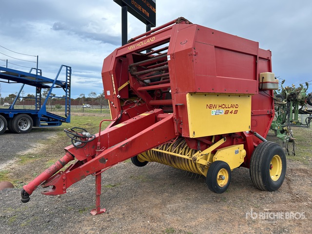 New Holland 848 Round Baler | Ritchie Bros. Auctioneers