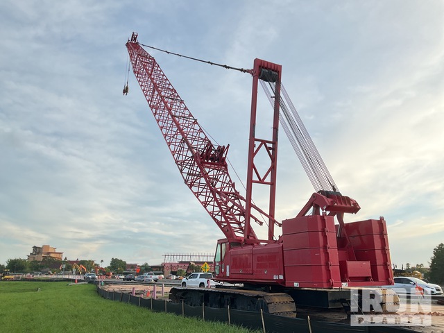 1997 (unverified) Manitowoc 888 Series 2 220 ton Lattice-Boom Crawler ...