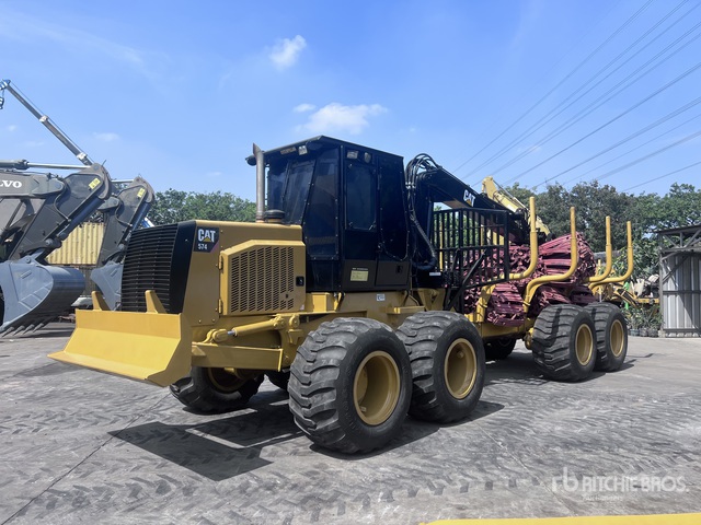 2008 Cat 574 Log Forwarder | Ritchie Bros. Auctioneers