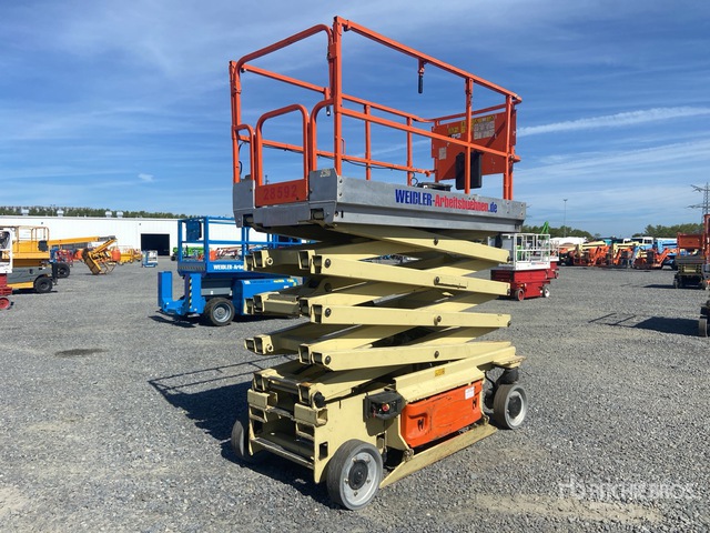 2007 JLG 3246ES Electric Scissor Lift | Ritchie Bros. Auctioneers