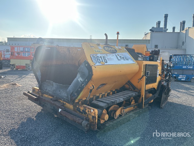 2013 LeeBoy 8616 Track Asphalt Paver | Ritchie Bros. Auctioneers