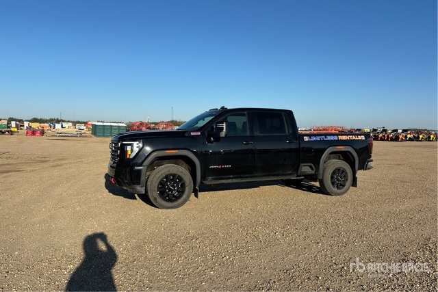 2025 GMC Sierra 3500HD AT4 4x4 Crew Cab Ute | Ritchie Bros. Auctioneers