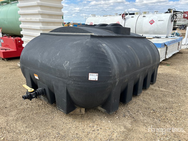 2021 Hippo 850 gal Water Tank | Ritchie Bros. Auctioneers
