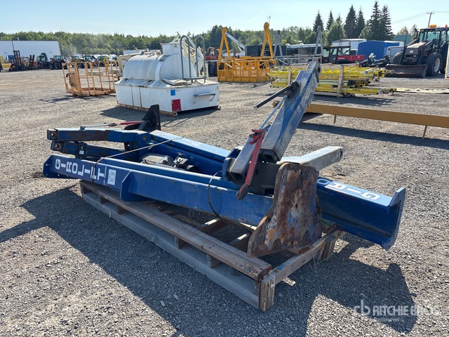Girolift Ht12000 2 Post 12000 lb Vehicle Lift | Ritchie Bros. Auctioneers