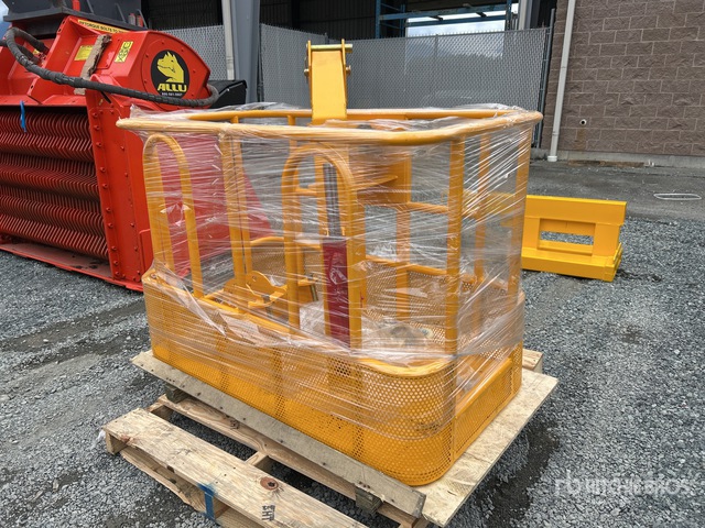 500 kg Spider Crane Personnel Basket (Unused) | Ritchie Bros. Auctioneers