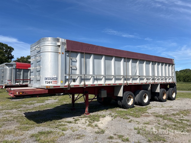 2001 Custom Built 41 37 ft Quad/A Tipping Trailer | Ritchie Bros ...
