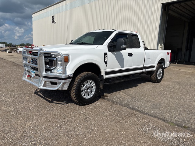 2020 Ford F-350 FX4 4x4 Extended Cab Pickup | Ritchie Bros. Auctioneers