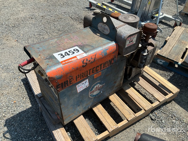 1975 Miller AEAD-200LE 225 A Stick Engine Driven Welder | Ritchie Bros ...