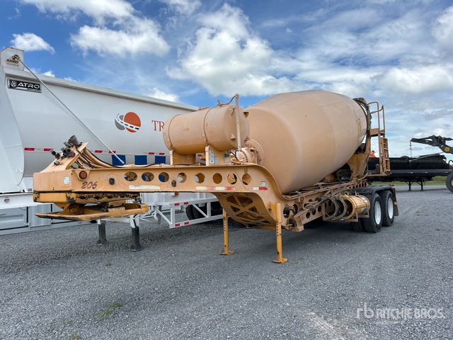 1998 McNeilus T/A Revolvedora de Concreto Remolcable / Mixer Trailer ...