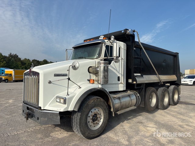 2013 Kenworth T800 8x4 Tipper Truck | Ritchie Bros. Auctioneers