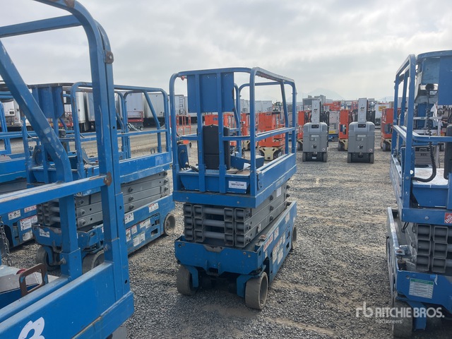 2018 Genie GS1930 Electric Scissor Lift | Ritchie Bros. Auctioneers