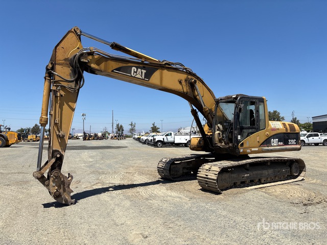 2005 Cat 320C L Tracked Excavator | Ritchie Bros. Auctioneers