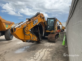 2023 JCB 220X LC Tracked Excavator (Inoperable) in Miami, Florida ...