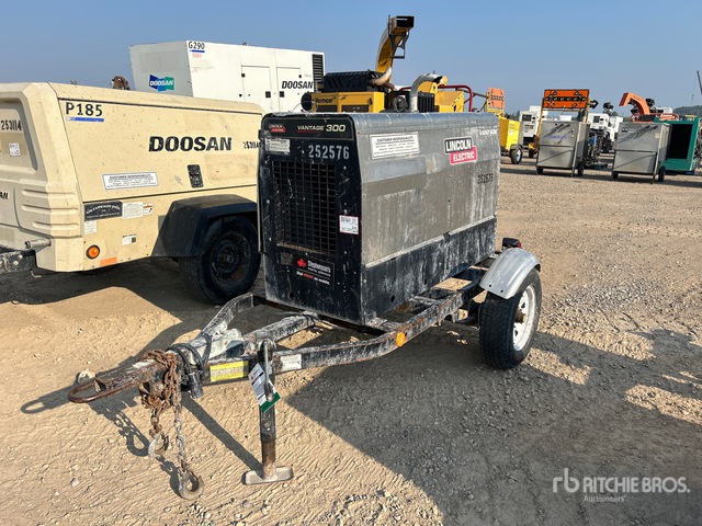 Lincoln Vantage 300 Mobile Engine Driven Welder | Ritchie Bros. Auctioneers