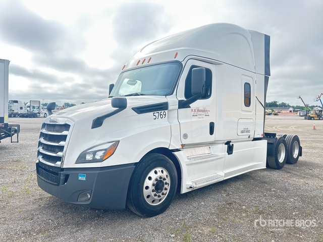 2018 Freightliner Cascadia 126 6x4 T/A Sleeper Truck Tractor ...